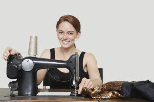 cloth、clothe、clothes、clothingの違いとは？ 各意味と使い方・使い分けを徹底解説 | 英語学習サイト：マスターランゲージ