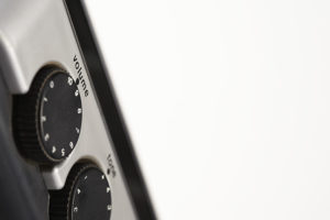 turn upの意味と使い方、イディオム表現 | 英語学習サイト：マスターランゲージ